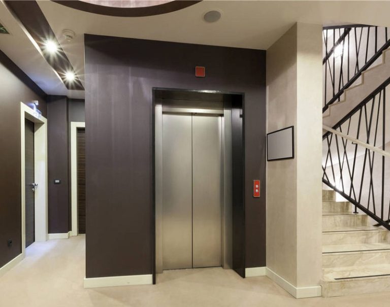 Top Benefits of Stainless Steel Elevator Gates for Commercial Spaces